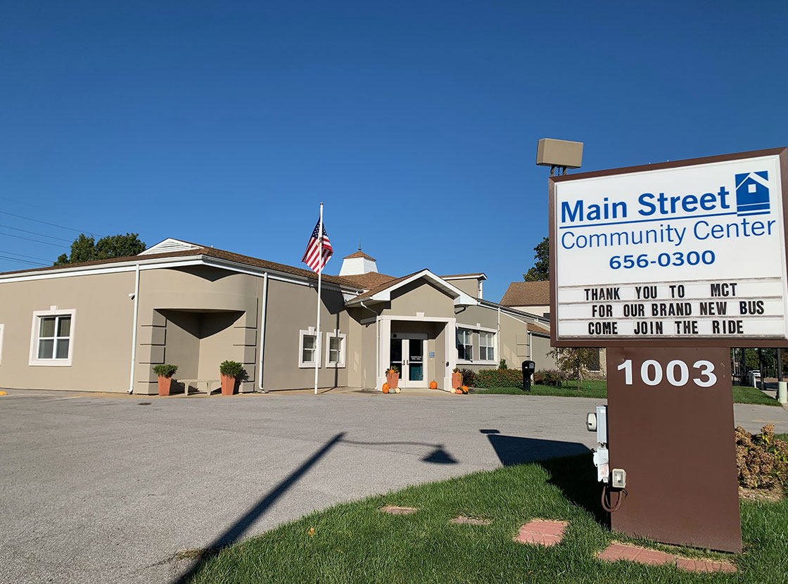 Community Fundraisers Edwardsville IL | Local Senior Center